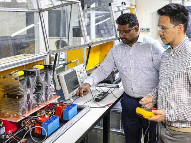 Researchers develop lower cost semiconductor-based MV circuit breakers ...